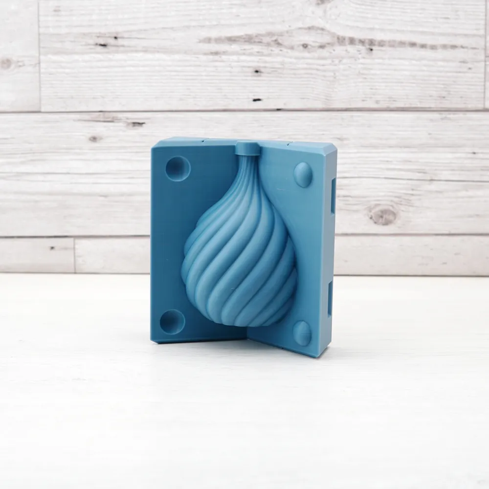 Twist Bud Vase - 3 Part Slipcasting Mould - Free 3D Print Model ...
