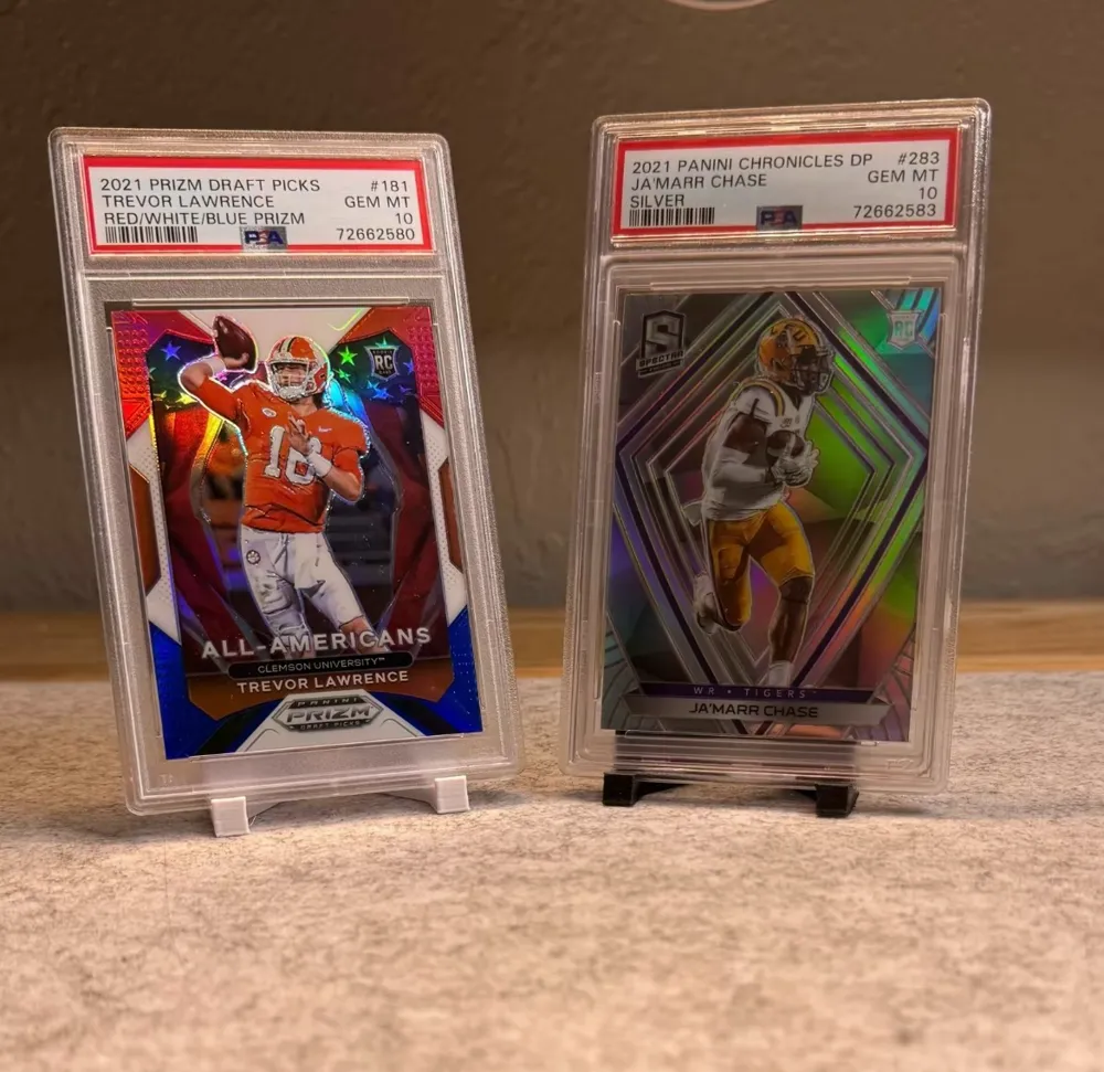 Graded Card Holder by Matthew Carlsen - MakerWorld