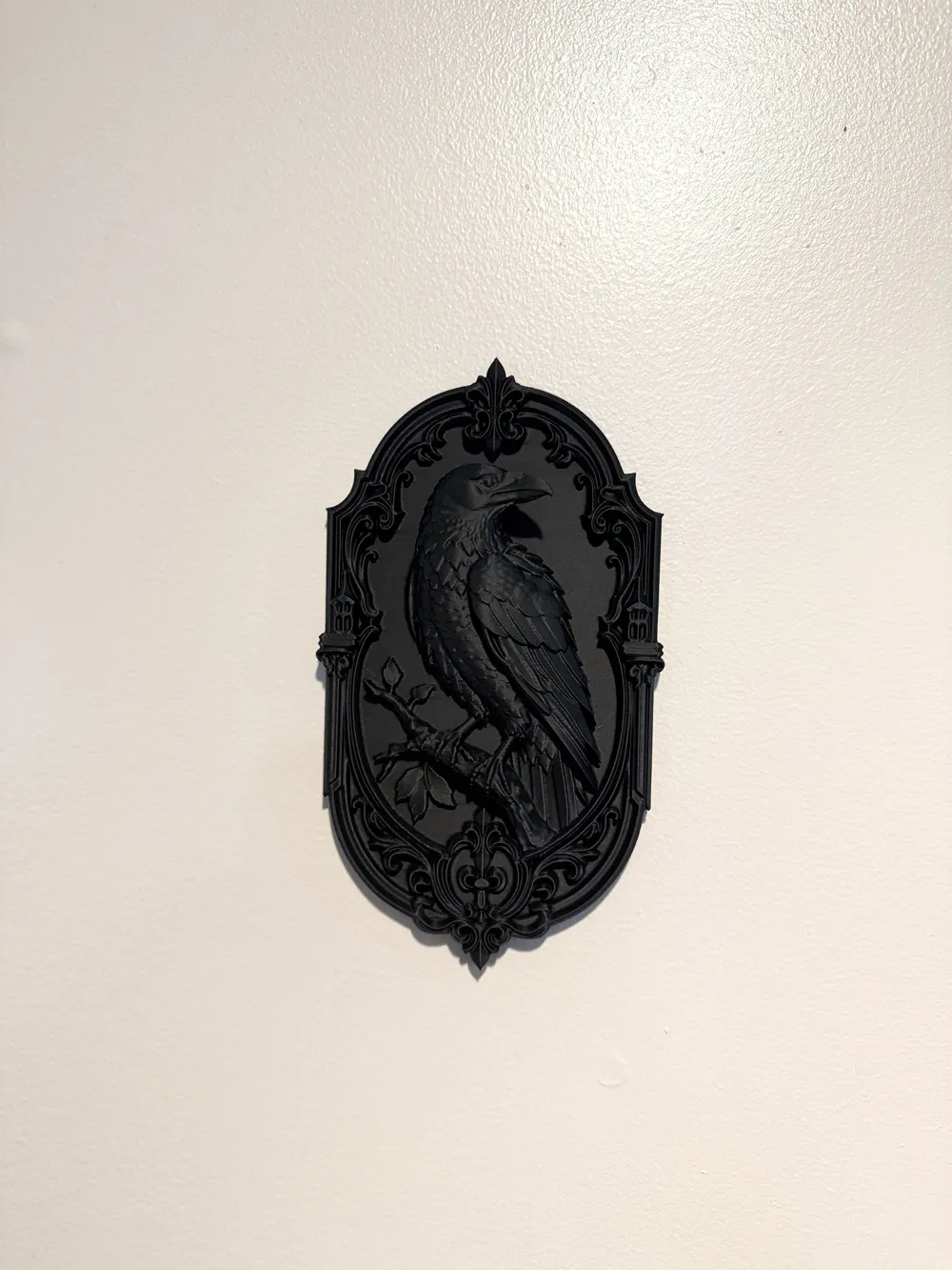 Gothic Raven Wall Plaque - Free 3D Print Model - MakerWorld