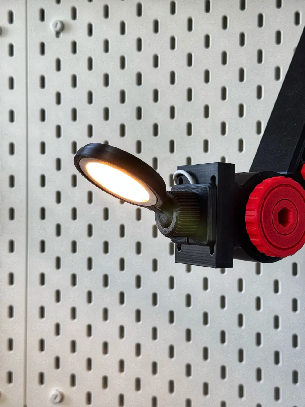 Skadis module for the front end of the robotic arm system Remixed by ...