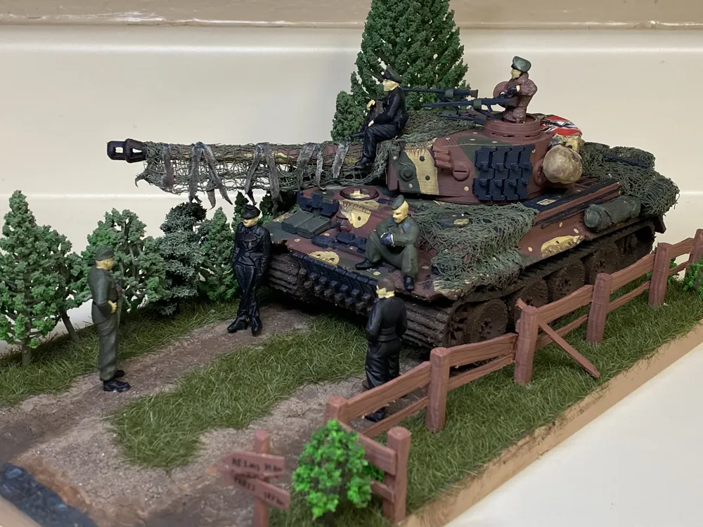 1/35 German Tank Crew at Rest - Free 3D Print Model - MakerWorld