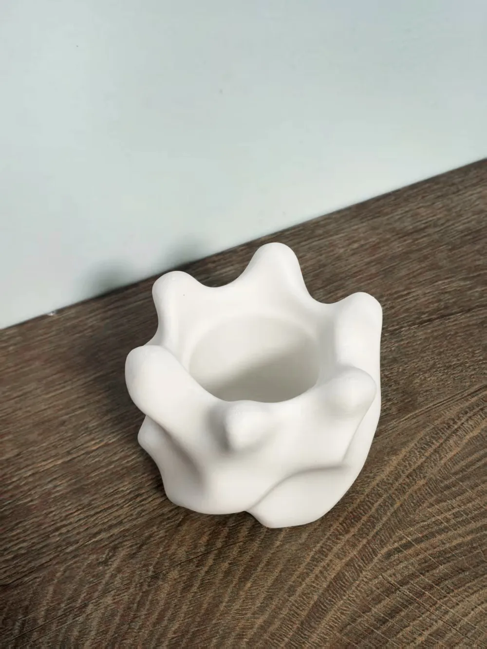 Irregular Flower Pot - Free 3D Print Model - MakerWorld