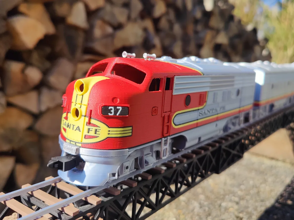 ATSF Warbonnet Locomotive for Dragon Railway - Free 3D Print Model ...