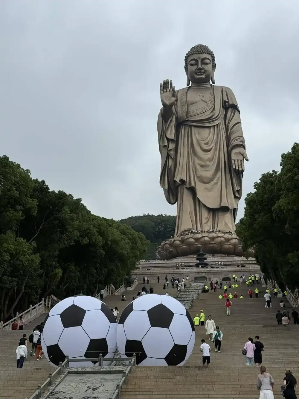 Golden Buddha Bububu la bubu x Mount Ling Vulture Buddha x Su Chao ...