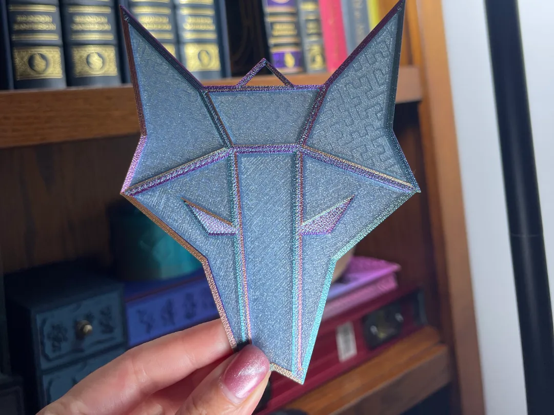 Howler Emblem Suncatcher – Red Rising Window Decor - Free 3D Print ...