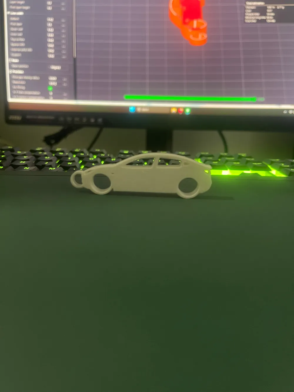 Tesla Model 3 (Keychain) by andyschettini - MakerWorld
