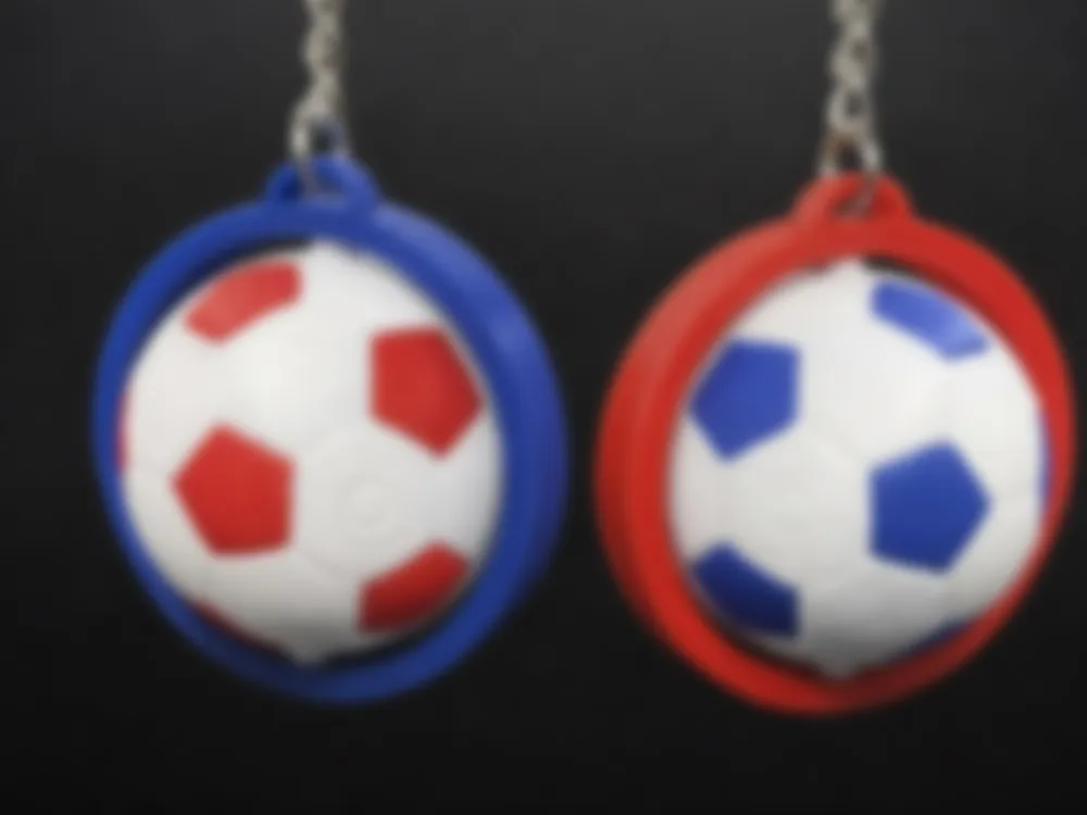 USA Flag Spinning Football / Soccer Ball Keychains - Free 3D Print ...