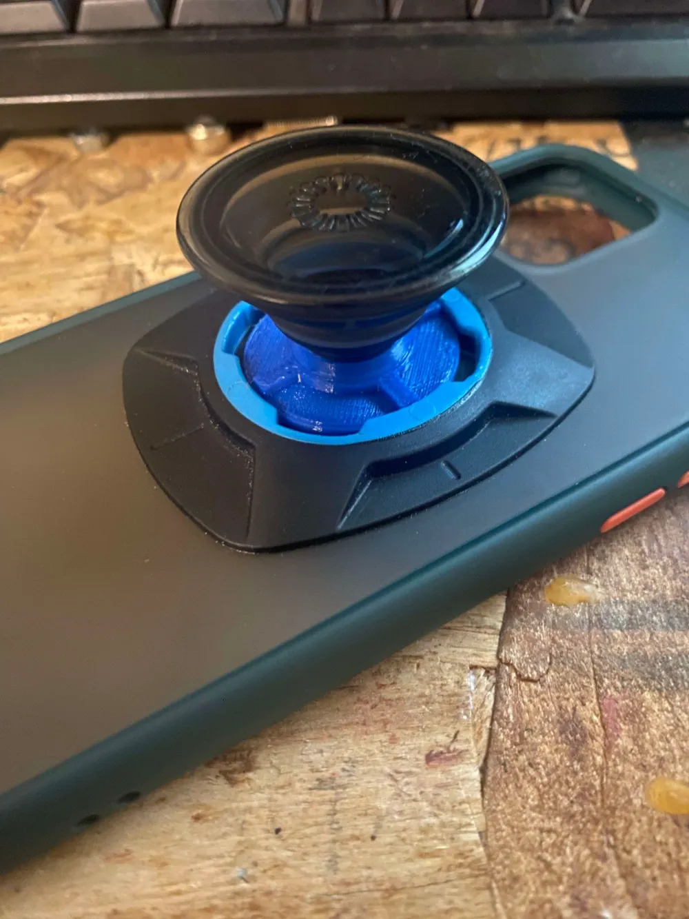 Quadlock Pop socket Remixed by Tygahhhh MakerWorld: Download Free 3D Models