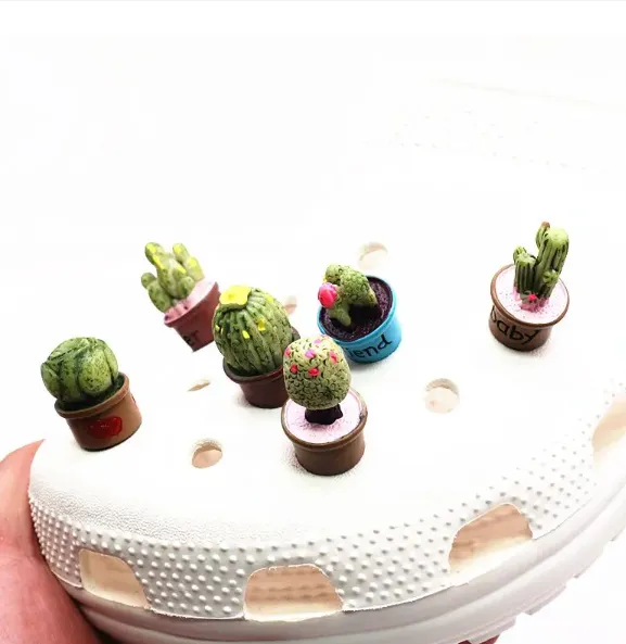 flower Pot croc charm by ThemeParkBoy - MakerWorld