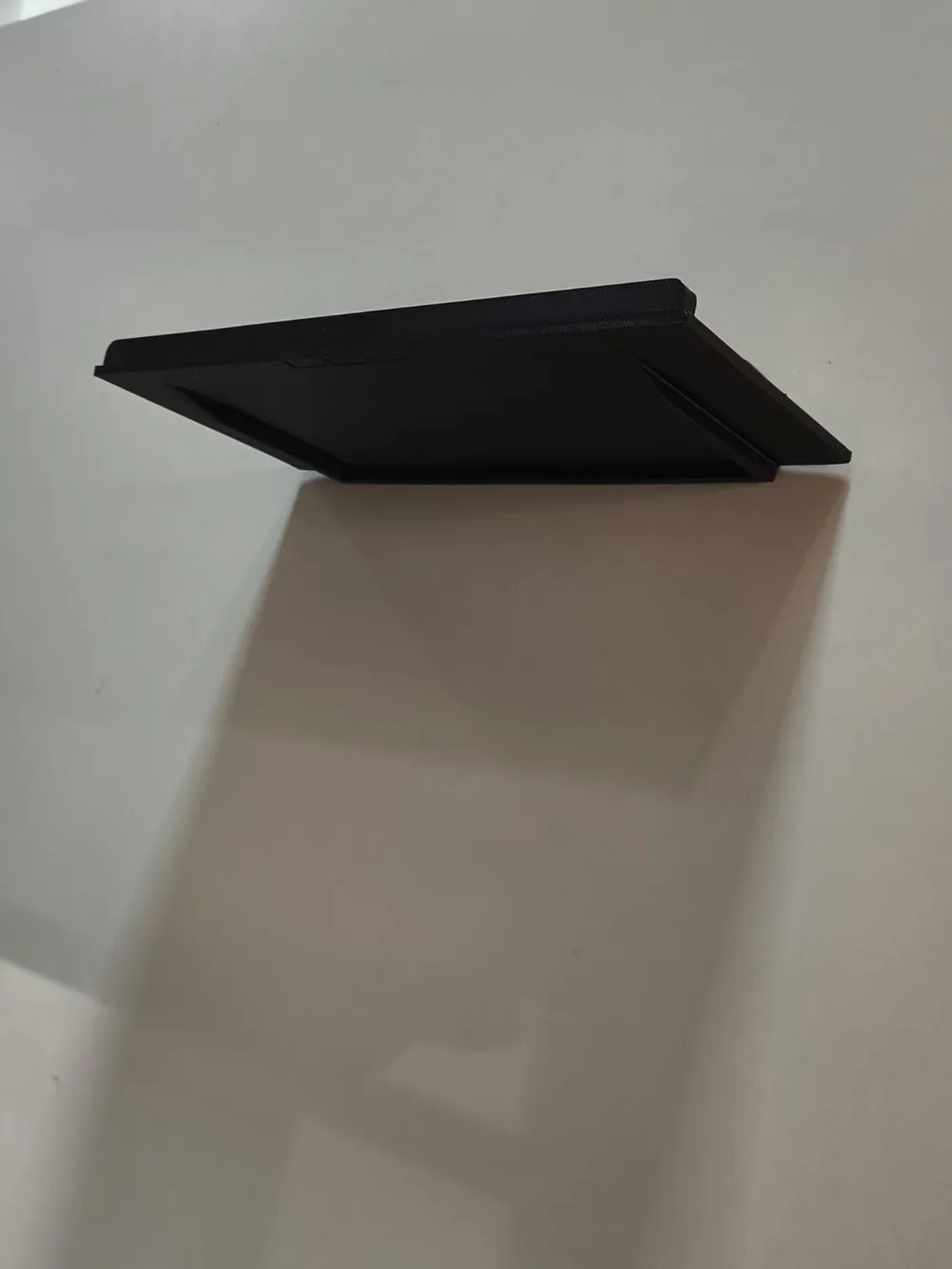 SET-TOP BOX HOLDER - TV BOX - ROUTER by BraianAyala MakerWorld ...