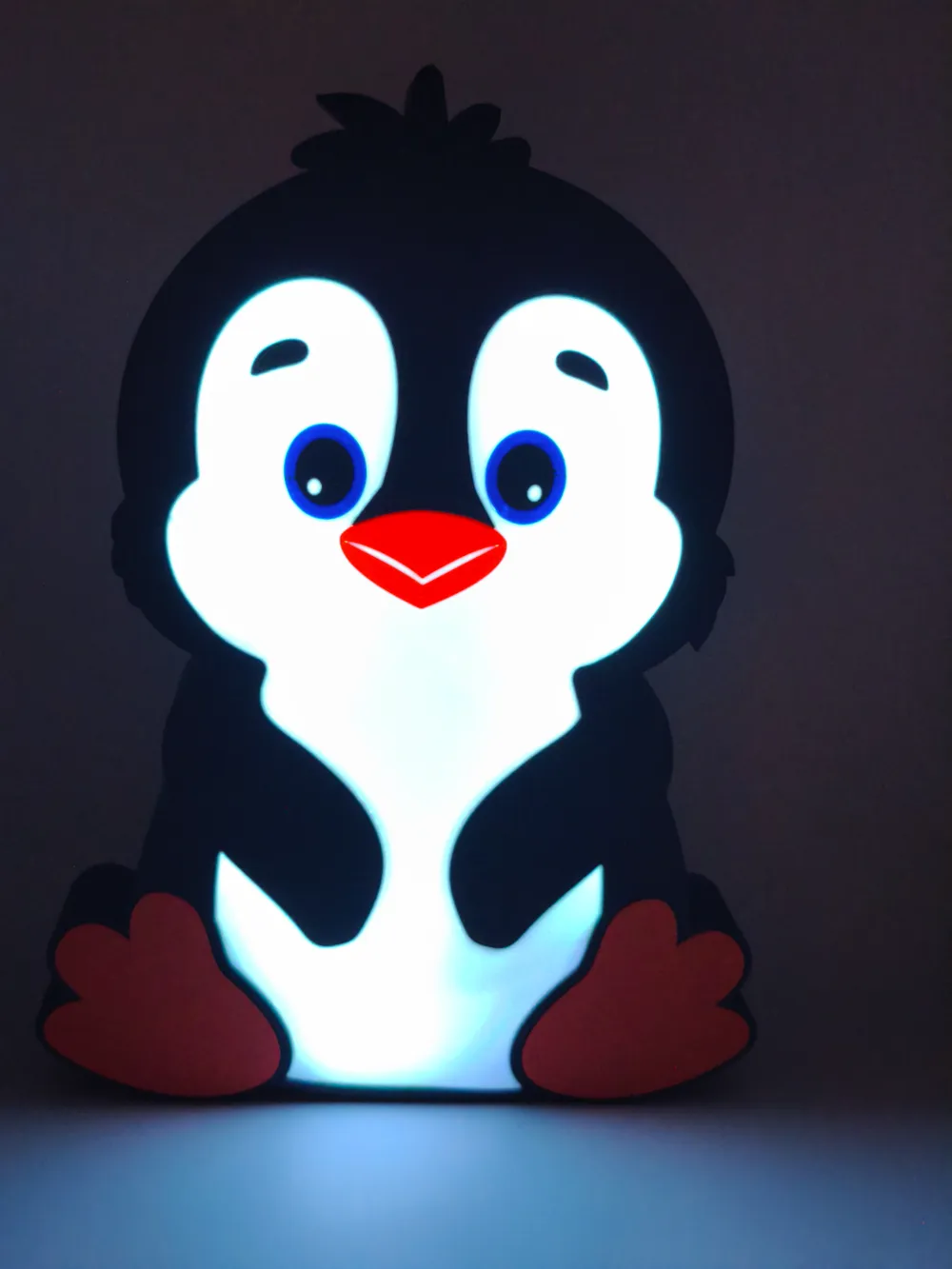 Cute Penguin Lamp by slizmarek91 - MakerWorld