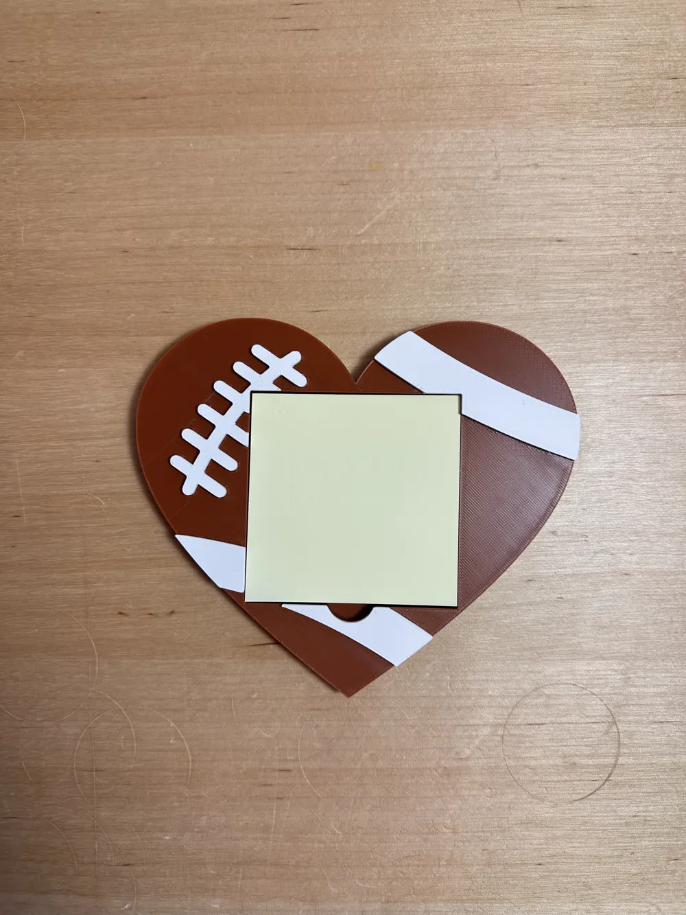 Post it holder: Football by kenyabril MakerWorld: Download Free 3D Models
