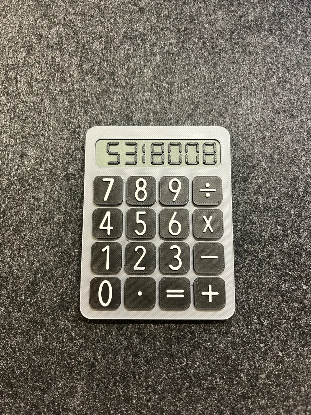 5318008 Calculator by Chingoo.Jeesoo - MakerWorld