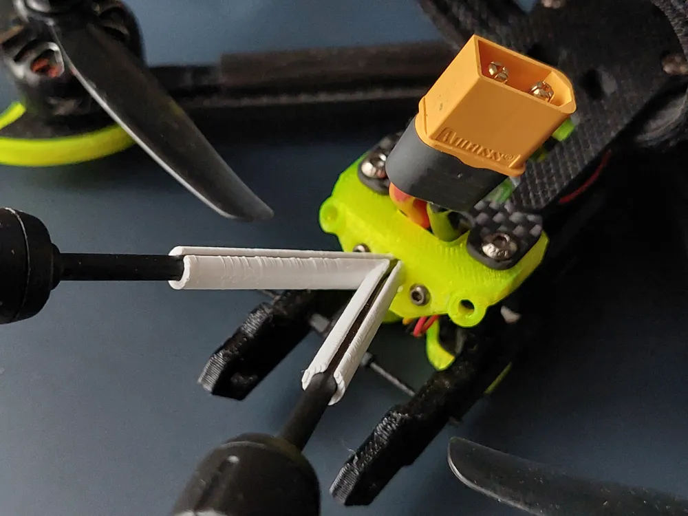 DJI O4 Air Unit Antenna Mount for iFlight Nazgul by Golden2120 - MakerWorld