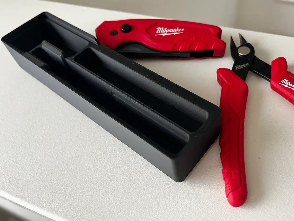 Milwaukee Flush Snips / Knife Organizer Gridfinity by JT_311 - MakerWorld