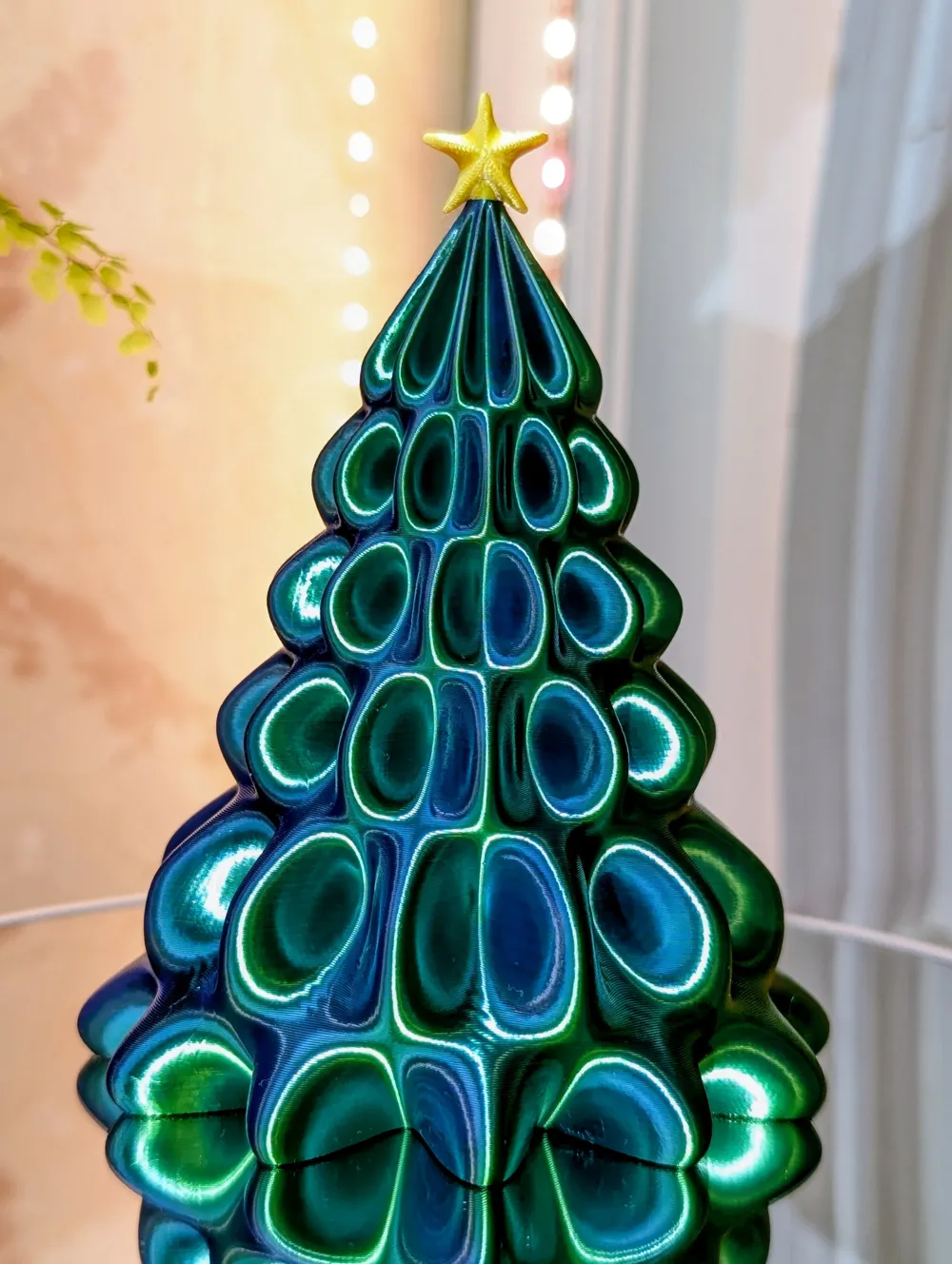 Shiny Christmas Tree (tealight compatible) - Free 3D Print Model ...