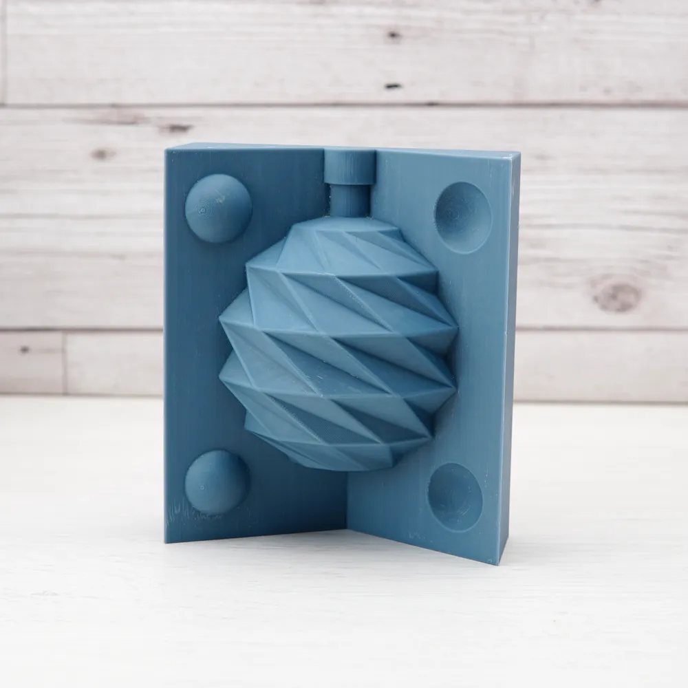 3 Part Angular Bauble Mould for Slipcasting (v1) - Free 3D Print Model ...