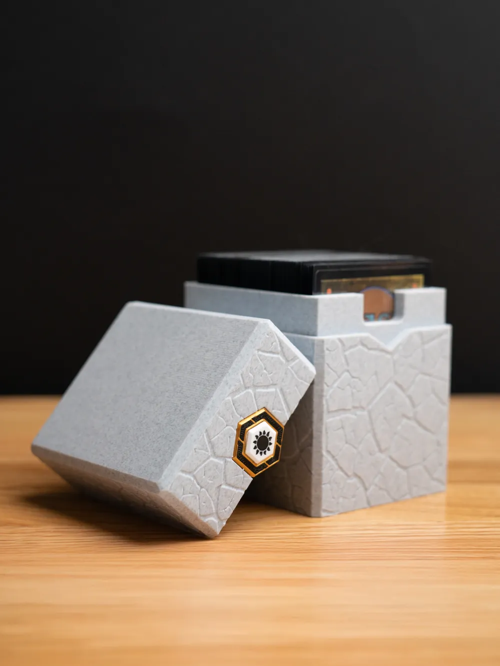 MTG Plains Deck Box by The Layer Forge MakerWorld: Download Free 3D Models