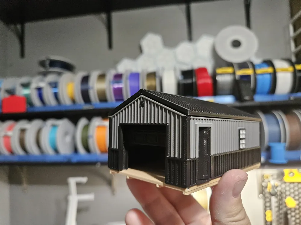 Little Man Garage - 1/64 model garage - Free 3D Print Model - MakerWorld
