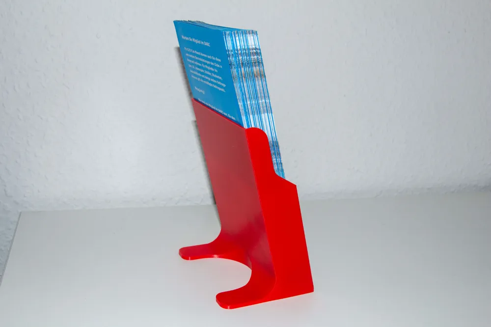 Flyer/ Brochure Stand (plain front) - Free 3D Print Model - MakerWorld