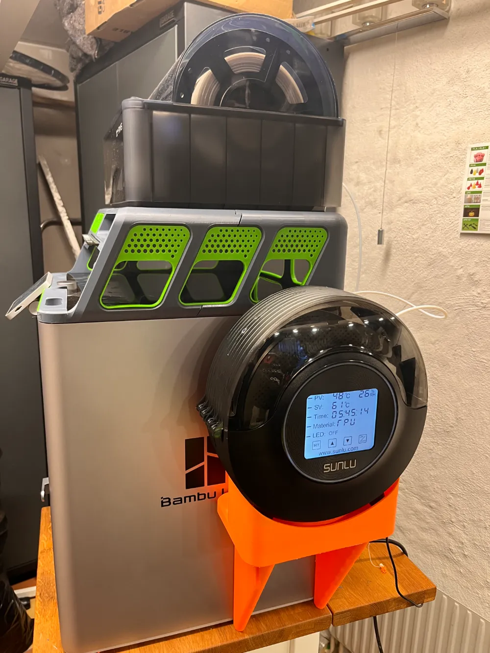 Malkus Right sided Sunlu S2 filament dryer stand by Malkus - MakerWorld