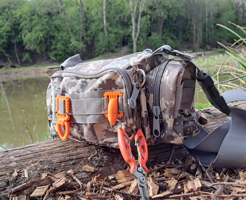 MOLLE Strap Magnetic Quick Release Clip by SD-3D MakerWorld: Download ...