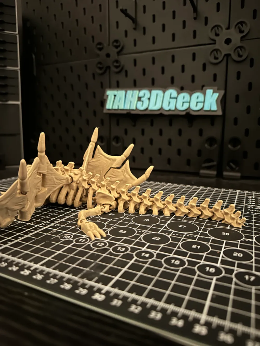 Articulated Skeleton Dragon - With Wings by TAH3DGeek - MakerWorld