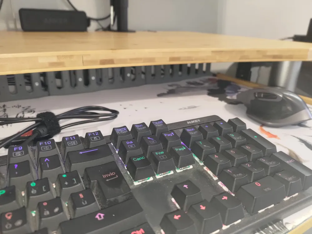 DeskTeeth - a desk lip with space for cables - Free 3D Print Model ...