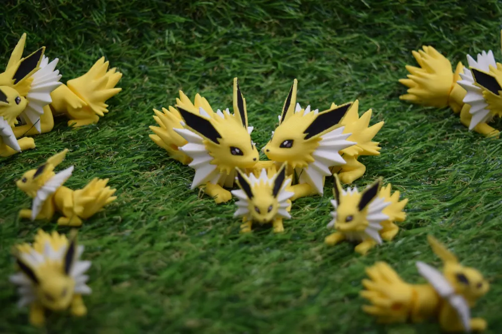Jolteon Articulado +Llavero por SoldatFrozer MakerWorld: Descarga Modelos 3D Gratuitos