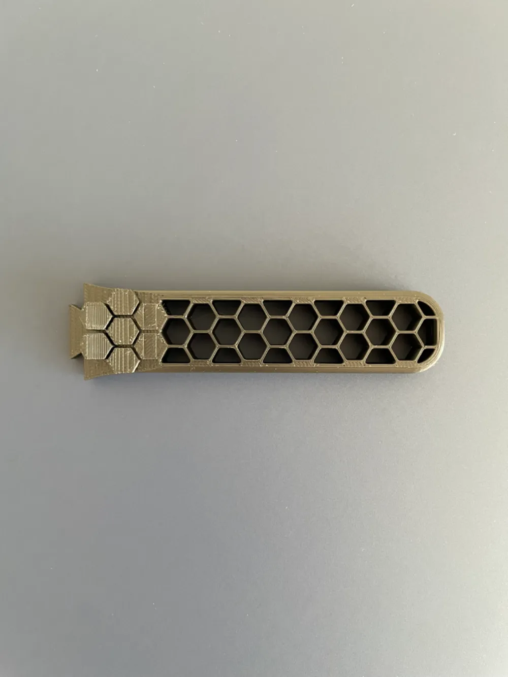 Scraper for delicate surfaces by Lorenzo_IT - MakerWorld