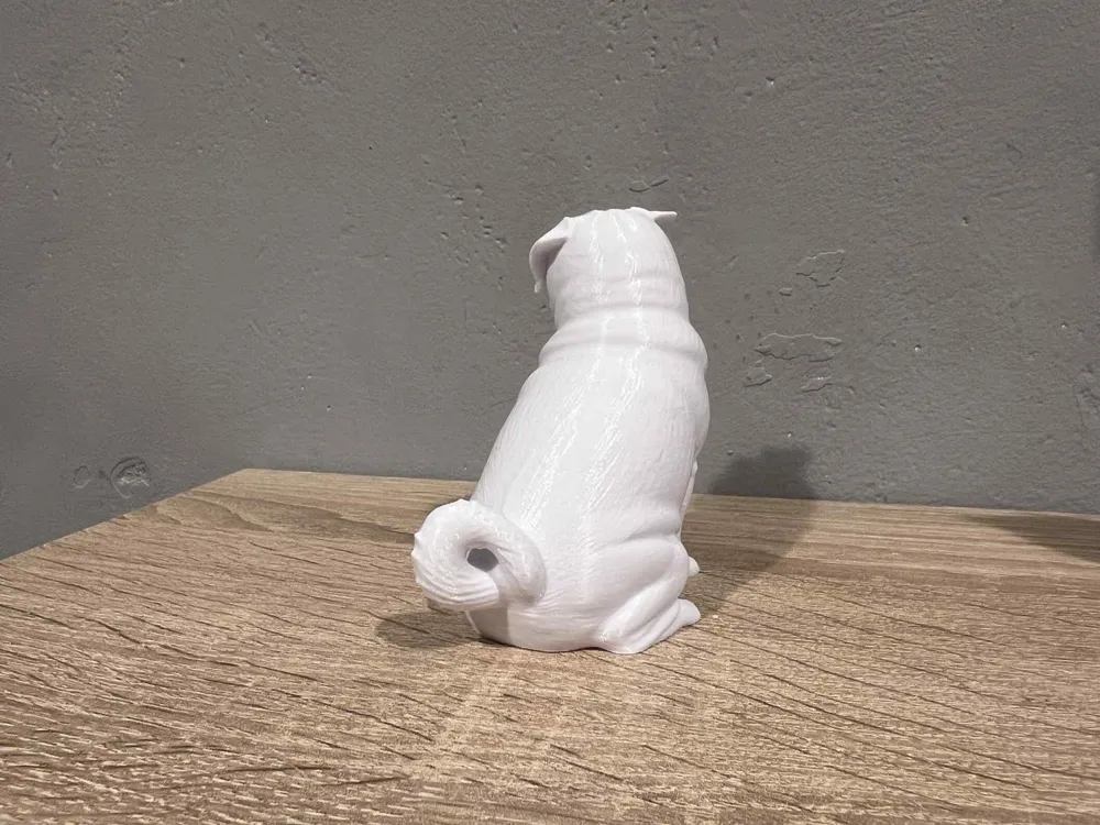 Perro Pug Sentado - Animal - Modelo de impresión 3D gratuito - MakerWorld