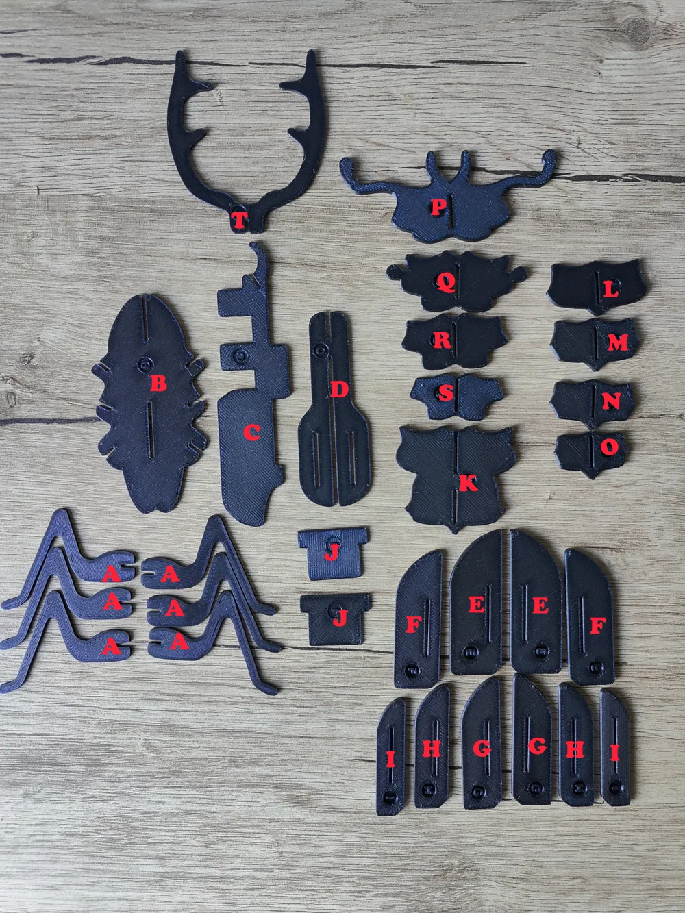 Stag Beetle Buildable Animal Figure by The Crafty Maker - MakerWorld