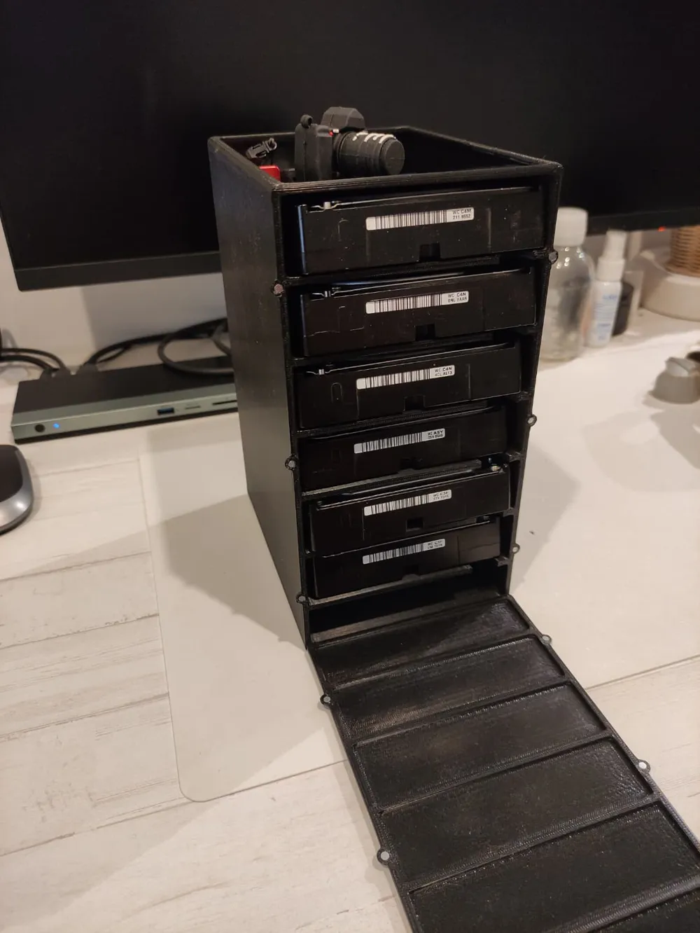 3.5" Hard Drive Case - 3.5" HDD Case - Free 3D Print Model - MakerWorld