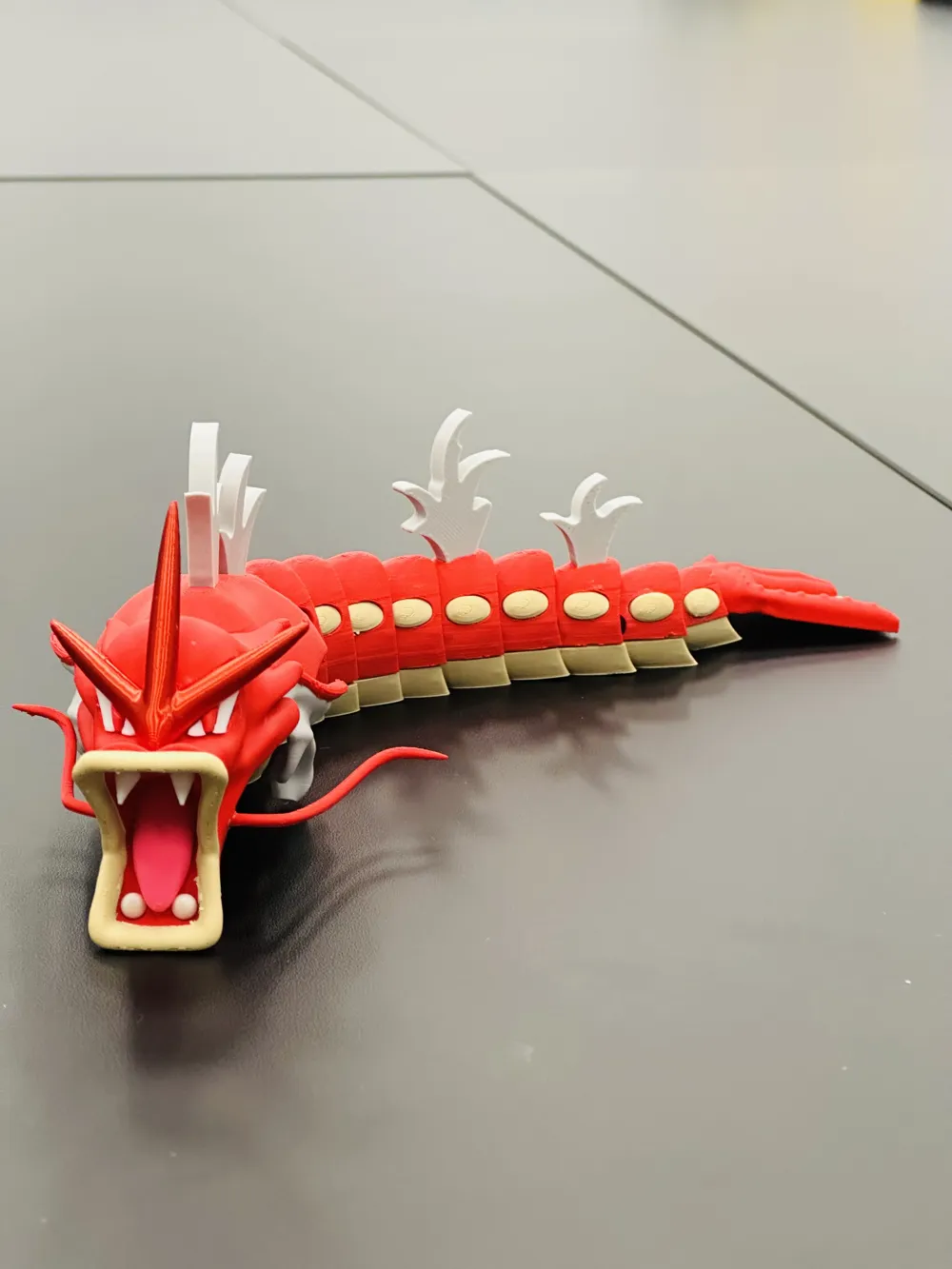 暴鲤龙 Articulado, Multiparte por Varun MakerWorld: Baixe modelos 3D gratuitos