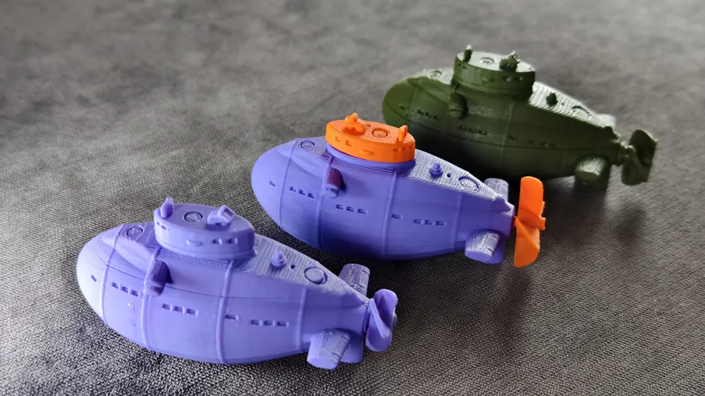 A charming chibi submarine, buoyant and powered by rubber bands ...