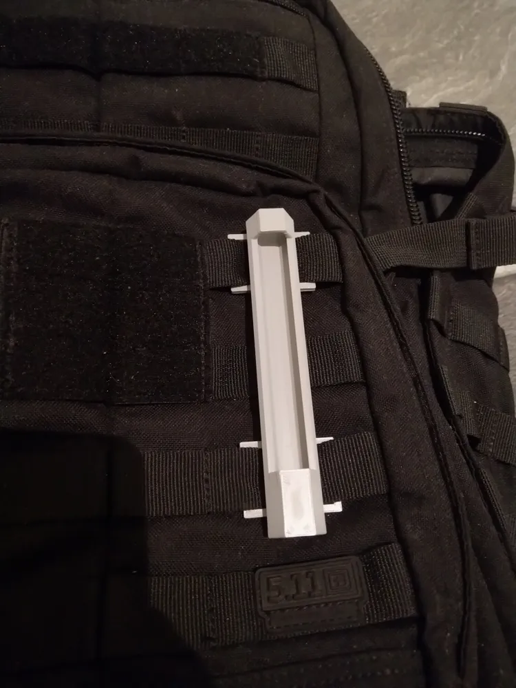 Chemlight Glowstick 6" Molle Holder by Fedde - MakerWorld