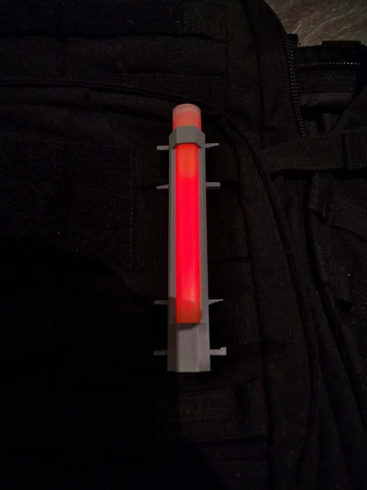 Chemlight Glowstick 6" Molle Holder by Fedde - MakerWorld