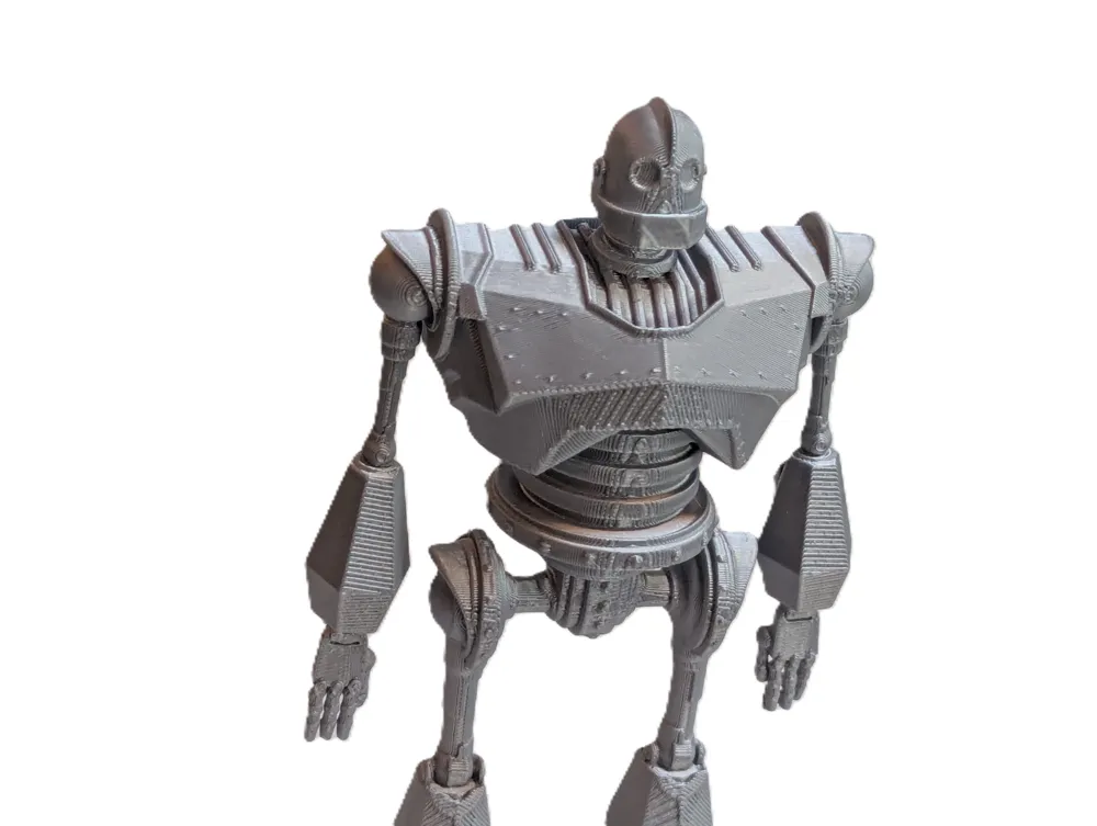 The Iron Giant (Standing) by Mikehell MakerWorld: Download Free 3D Models