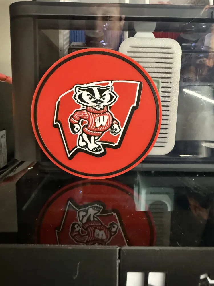 WISCONSIN BADGERS COASTER - Free 3D Print Model - MakerWorld