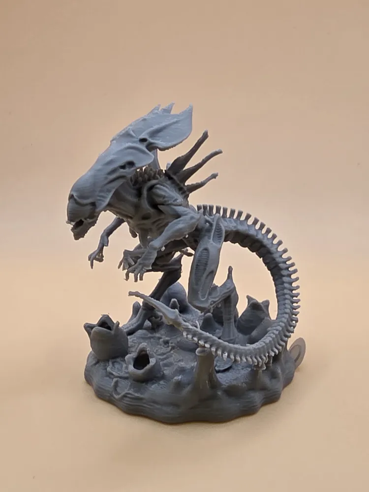 Alien Queen - The Xenomorph Matriarch - Free 3D Print Model - MakerWorld
