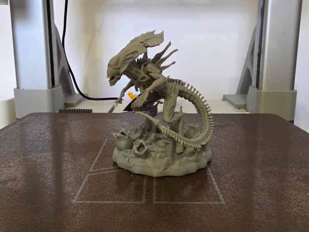 Alien Queen - The Xenomorph Matriarch - Free 3D Print Model - MakerWorld