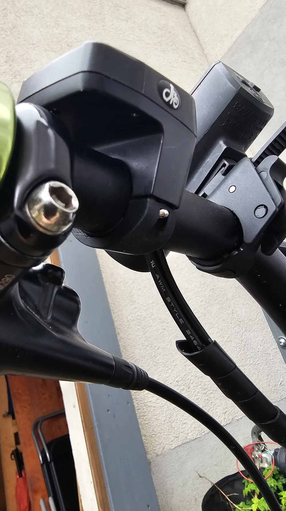 Haibike E-bike Yamaha Control Panel Mount by amg_teebeutel MakerWorld ...