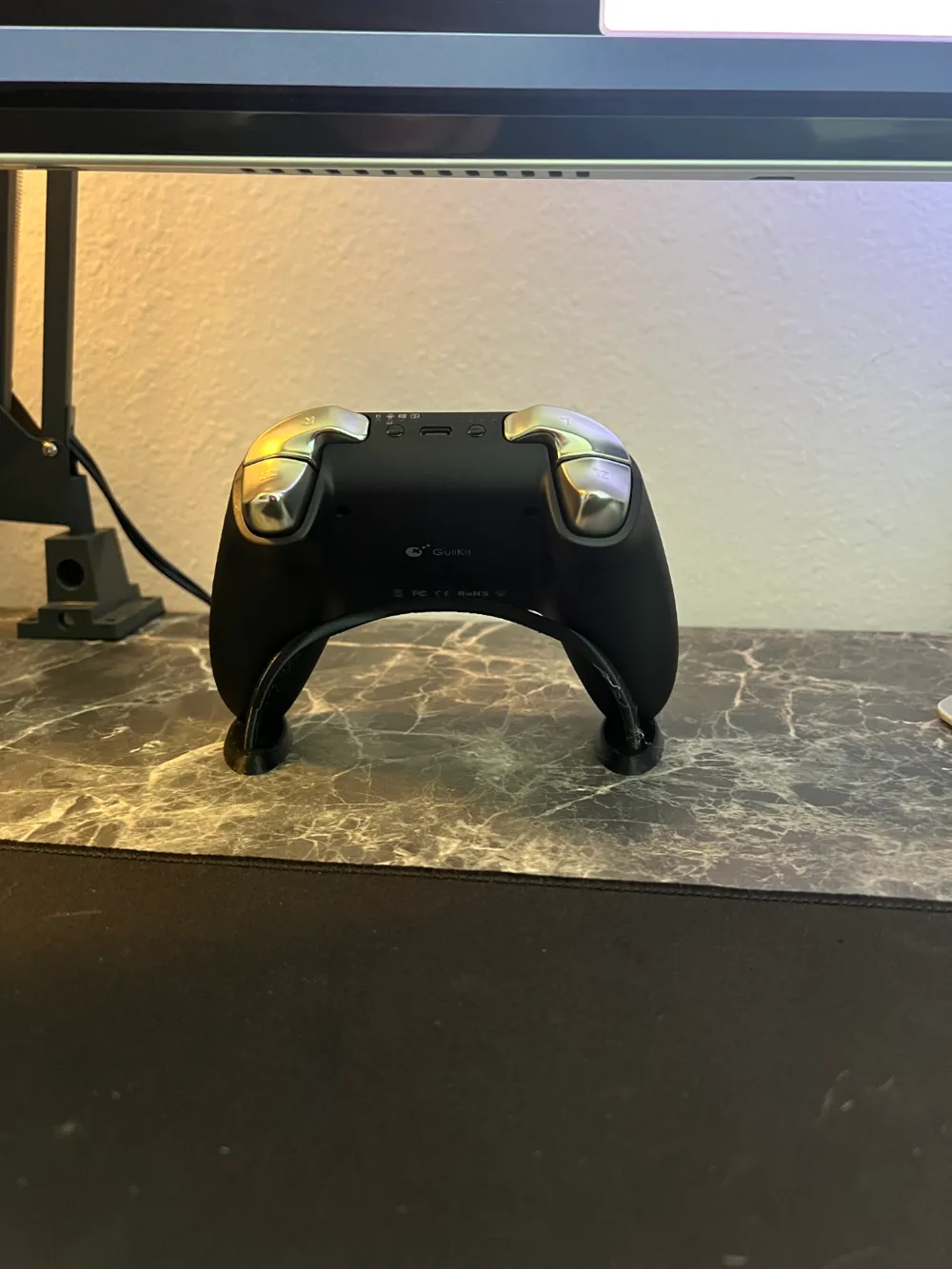 Xbox Stealth Controller Stand Remixed by LUCAS RACING LLC - MakerWorld
