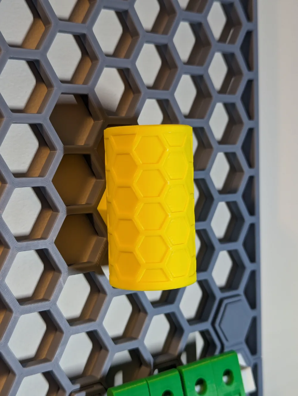 HSW Glue Stick Holder with EZ-Lock Insert by Wile E. 3D - MakerWorld