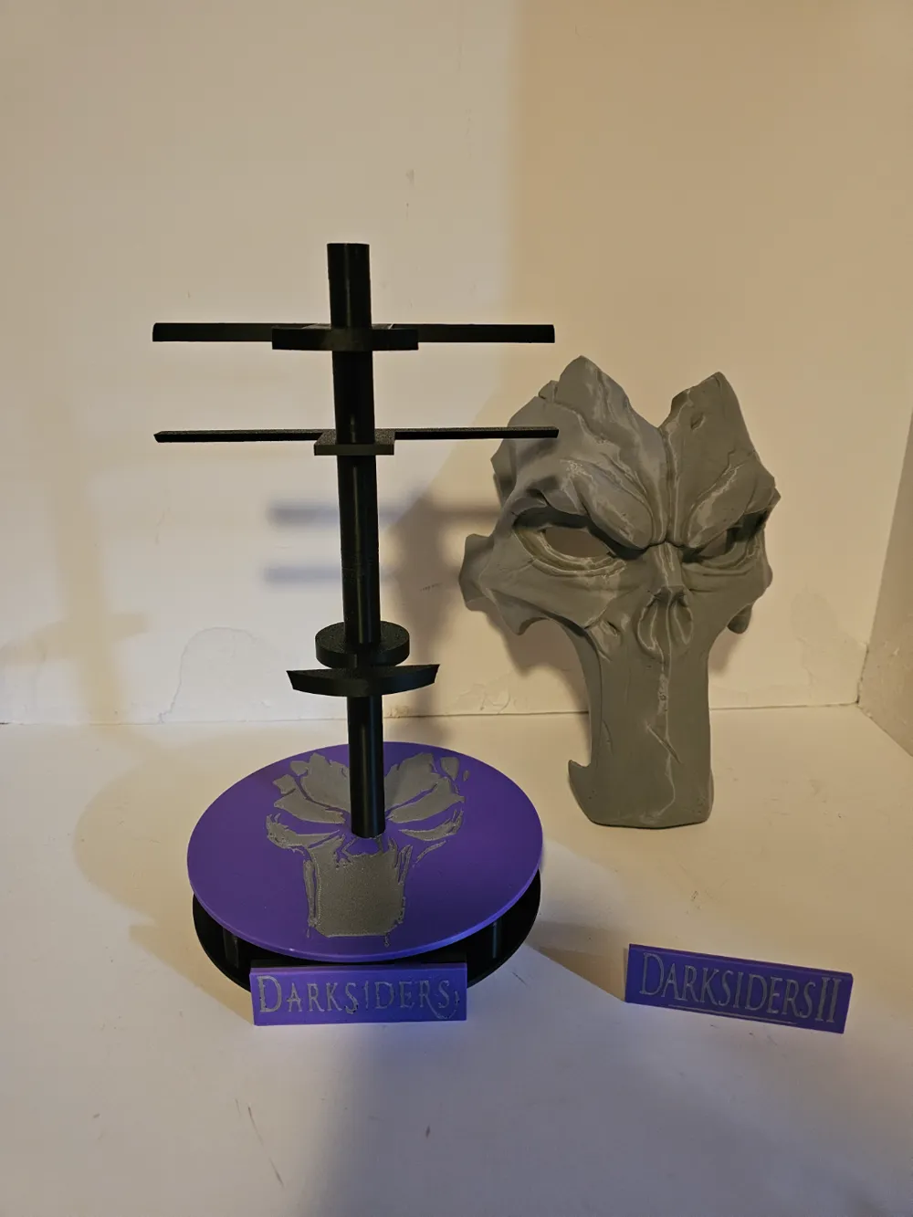 Darksiders Mask Stand by bbush362 MakerWorld: Download Free 3D Models