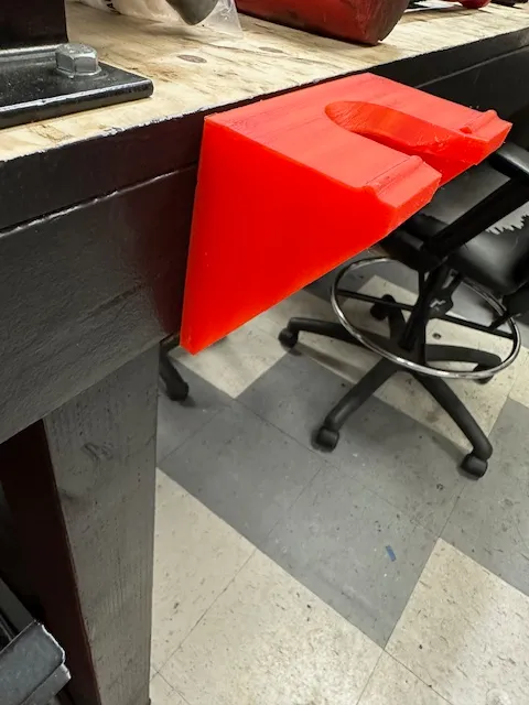 Big Hammer Mount by tomheadley - MakerWorld