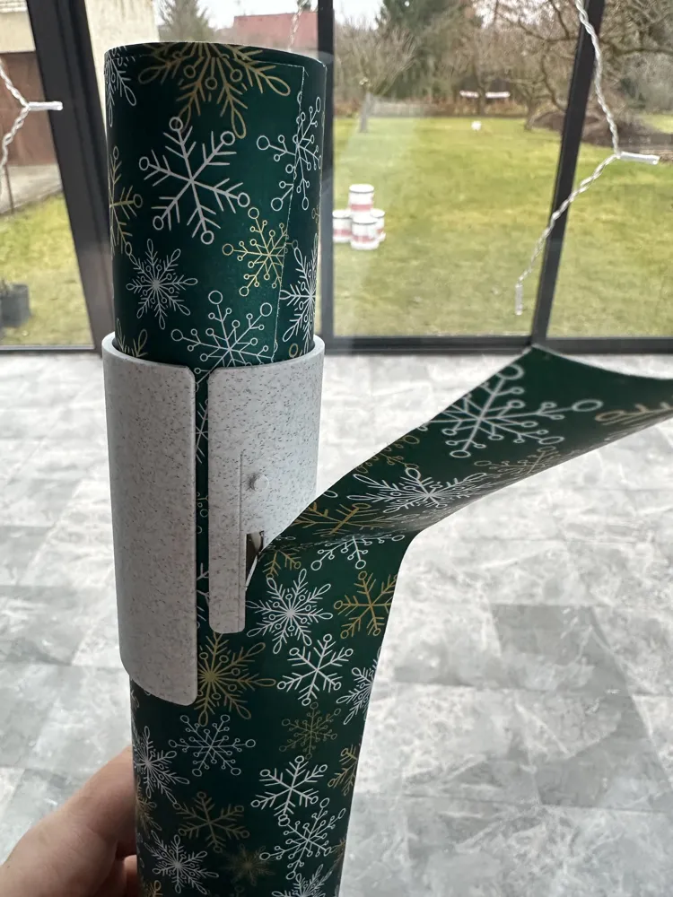 Christmas paper cutter - Free 3D Print Model - MakerWorld