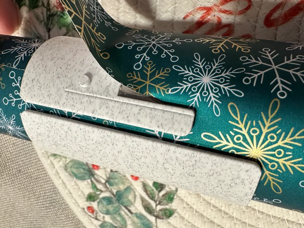 Christmas paper cutter - Free 3D Print Model - MakerWorld