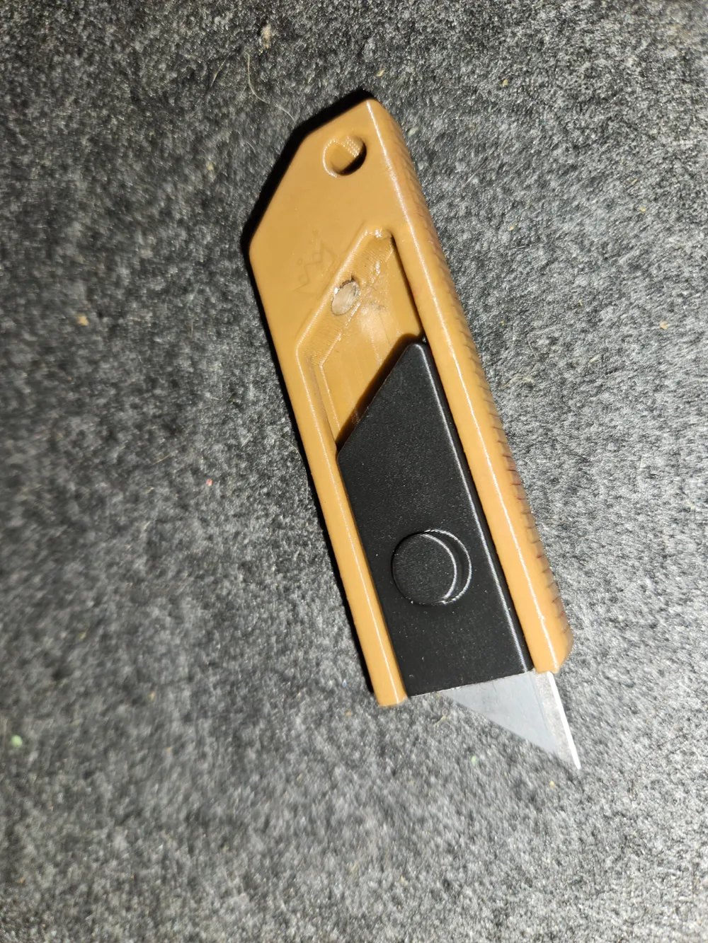 utility blade slide by LMC DESIGNMakerWorld: Download Free 3D Models