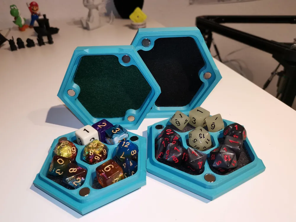 Hexagon Dice Vault by Limes MakerWorld: Download Free 3D Models